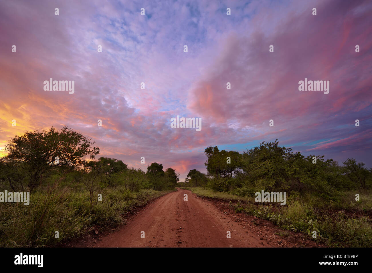 Sunset in pastel colours hi-res stock photography and images - Alamy