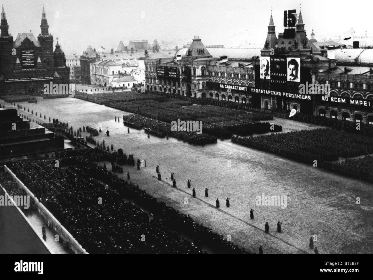 November 7 Parade In Red Square Black and White Stock Photos & Images ...