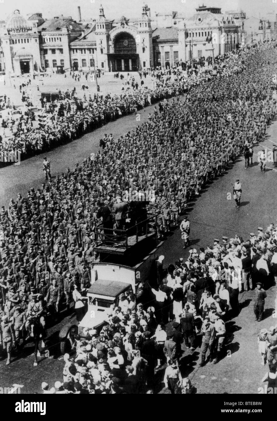 Moscow 1944 Black and White Stock Photos & Images - Alamy