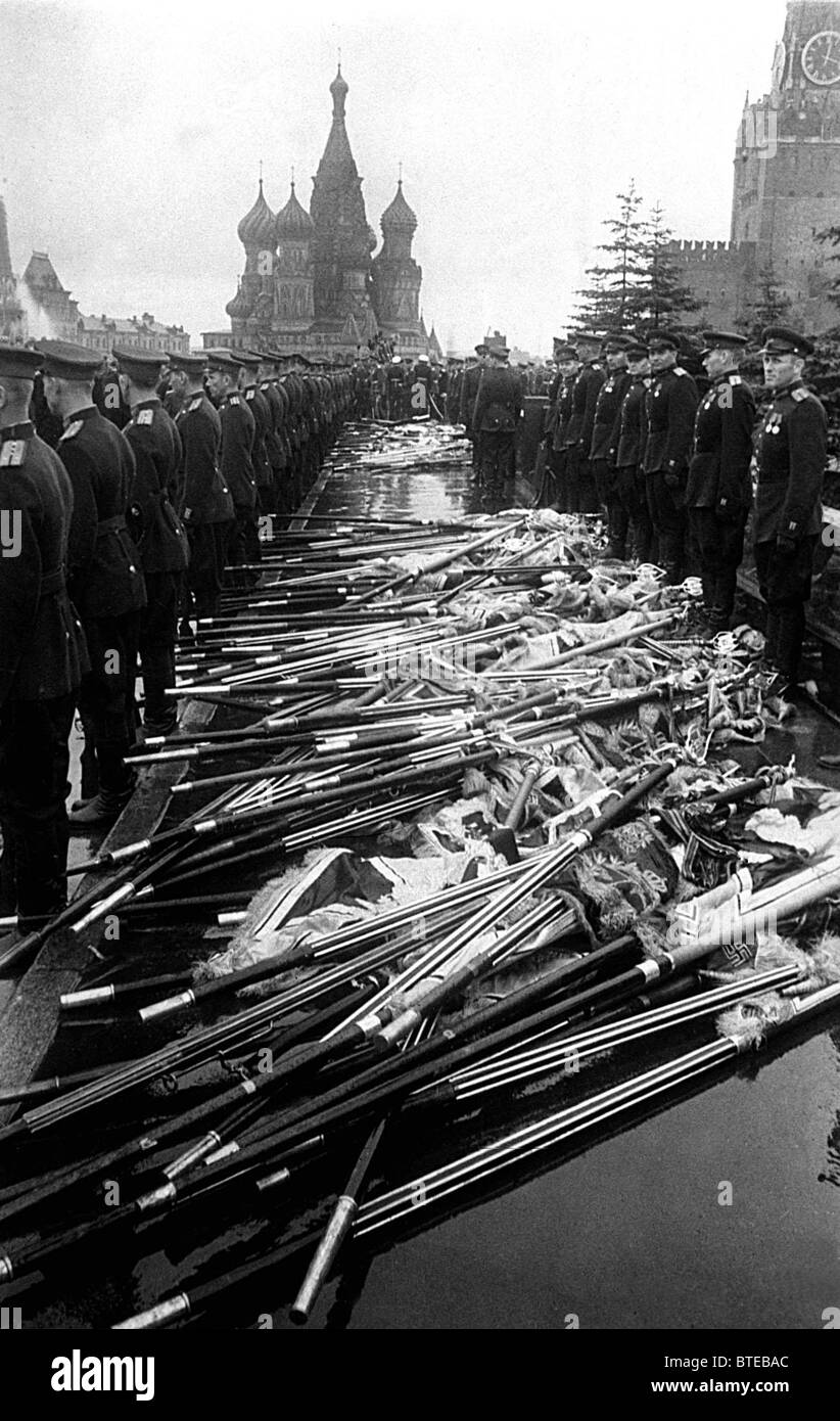 Moscow Victory Parade Black and White Stock Photos & Images - Alamy