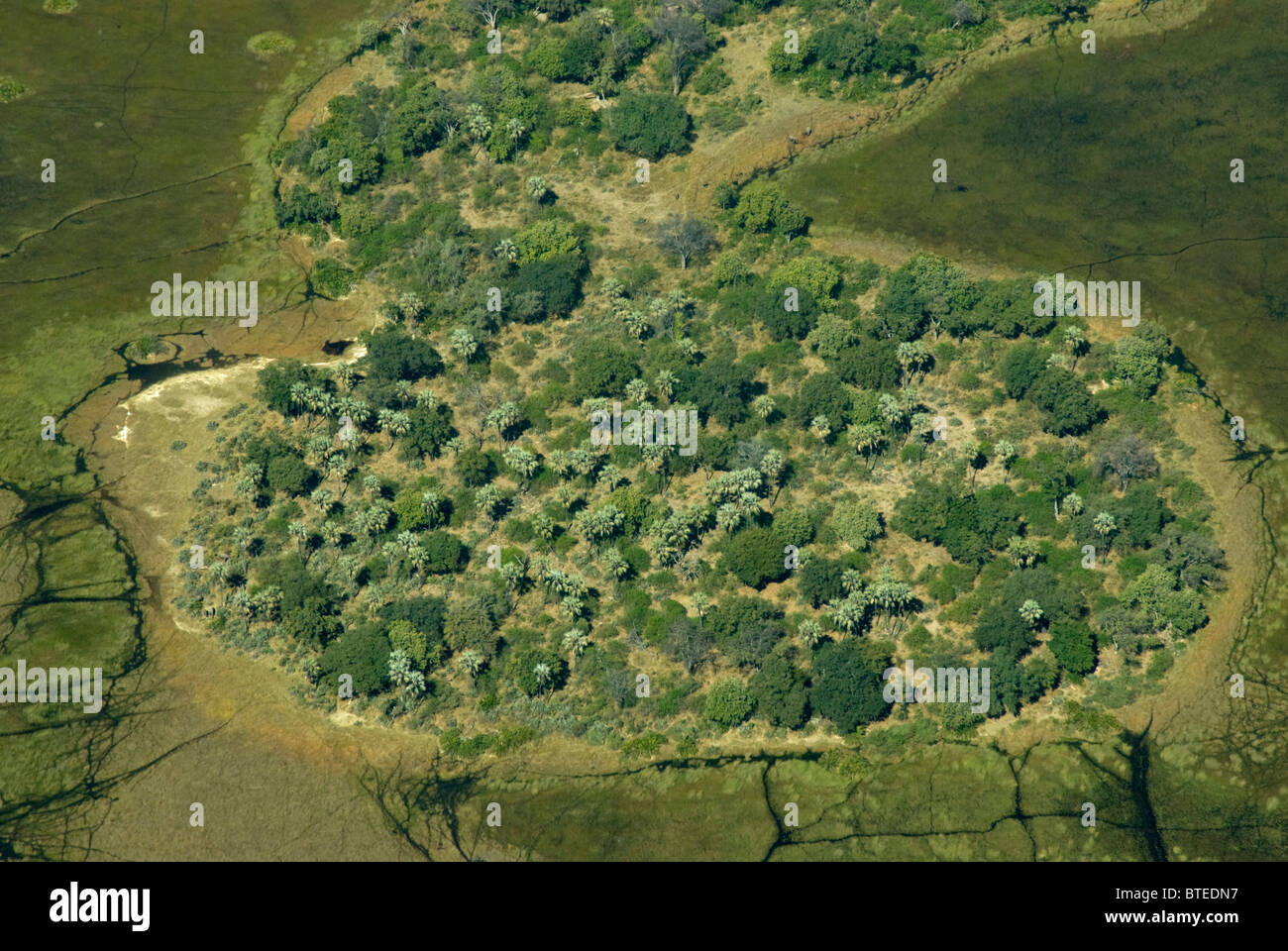 Delta shape hi-res stock photography and images - Alamy