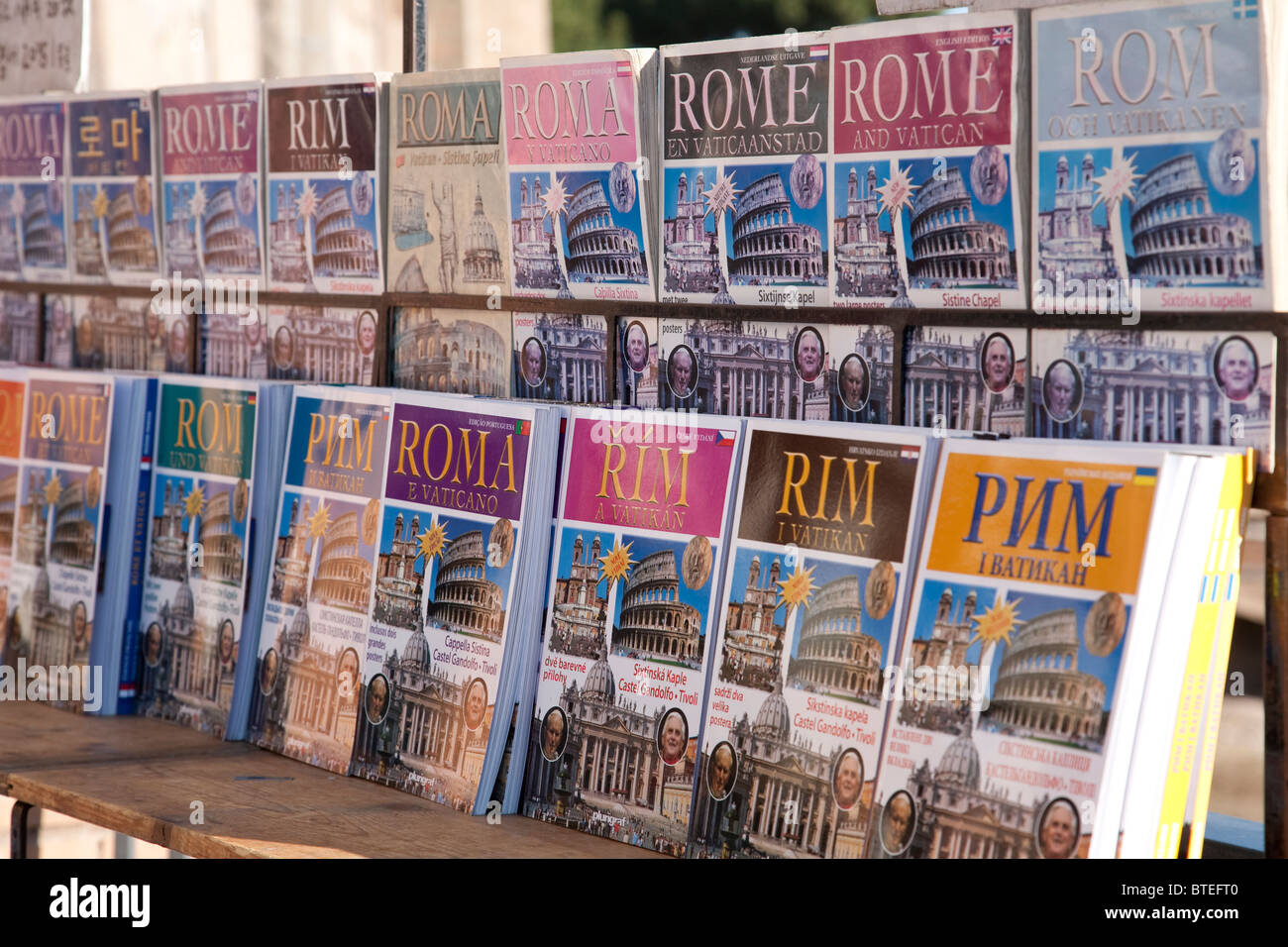 Books of wonder High Resolution Stock Photography and Images - Alamy