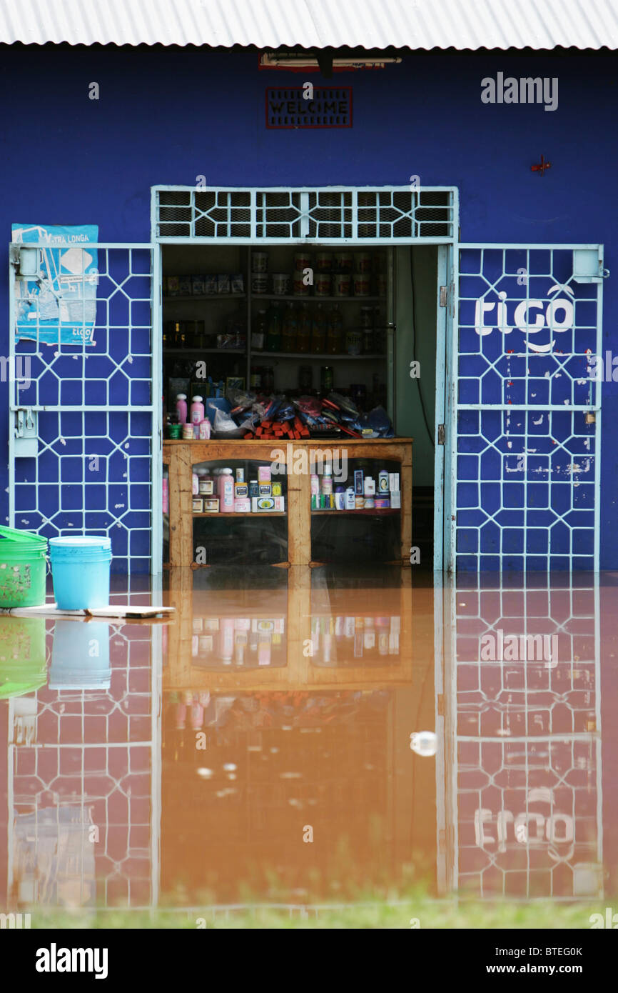 Flooded flooded flooded flooded water hi-res stock photography and ...