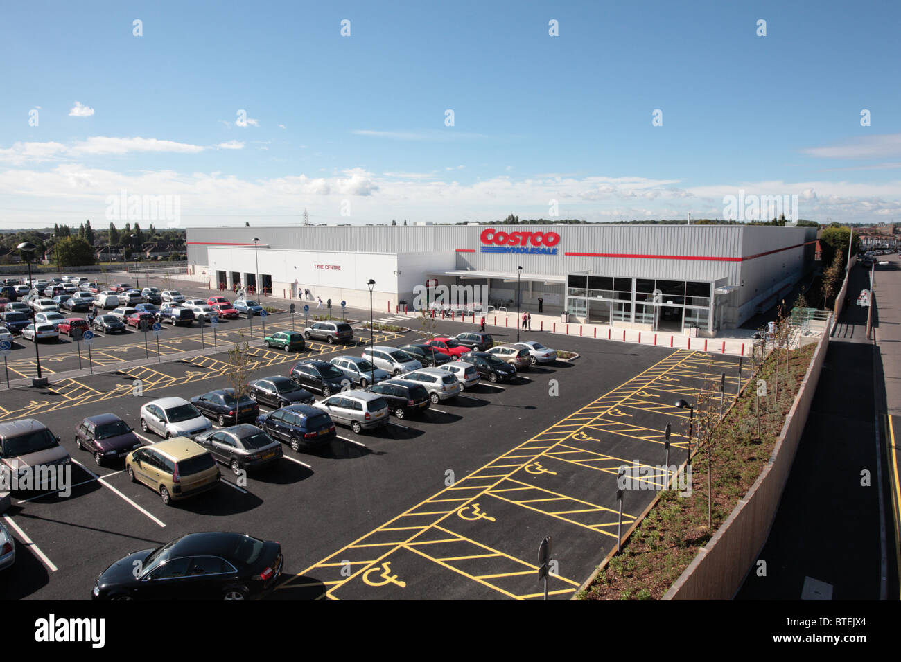 Costco Wholesale supermarket Stock Photo - Alamy