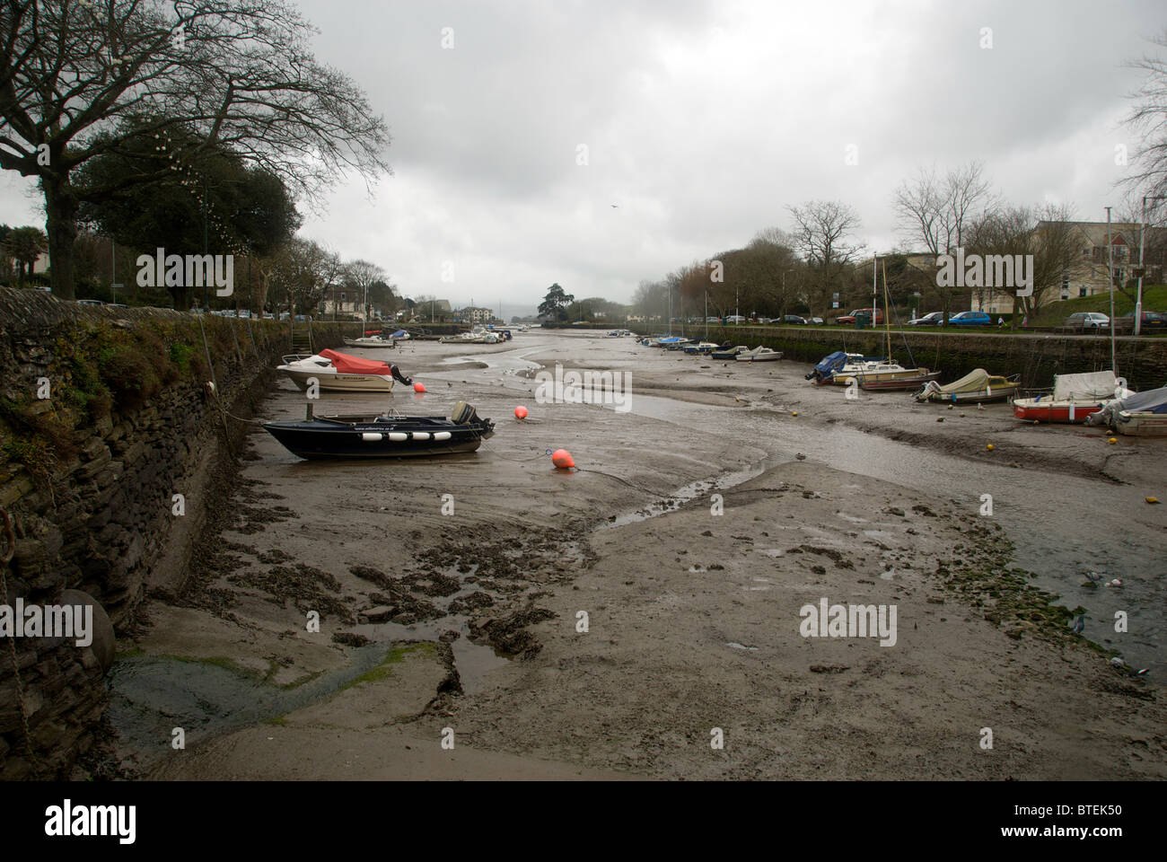 Kingsbridge Devon UK Harbor Harbour Stock Photo - Alamy