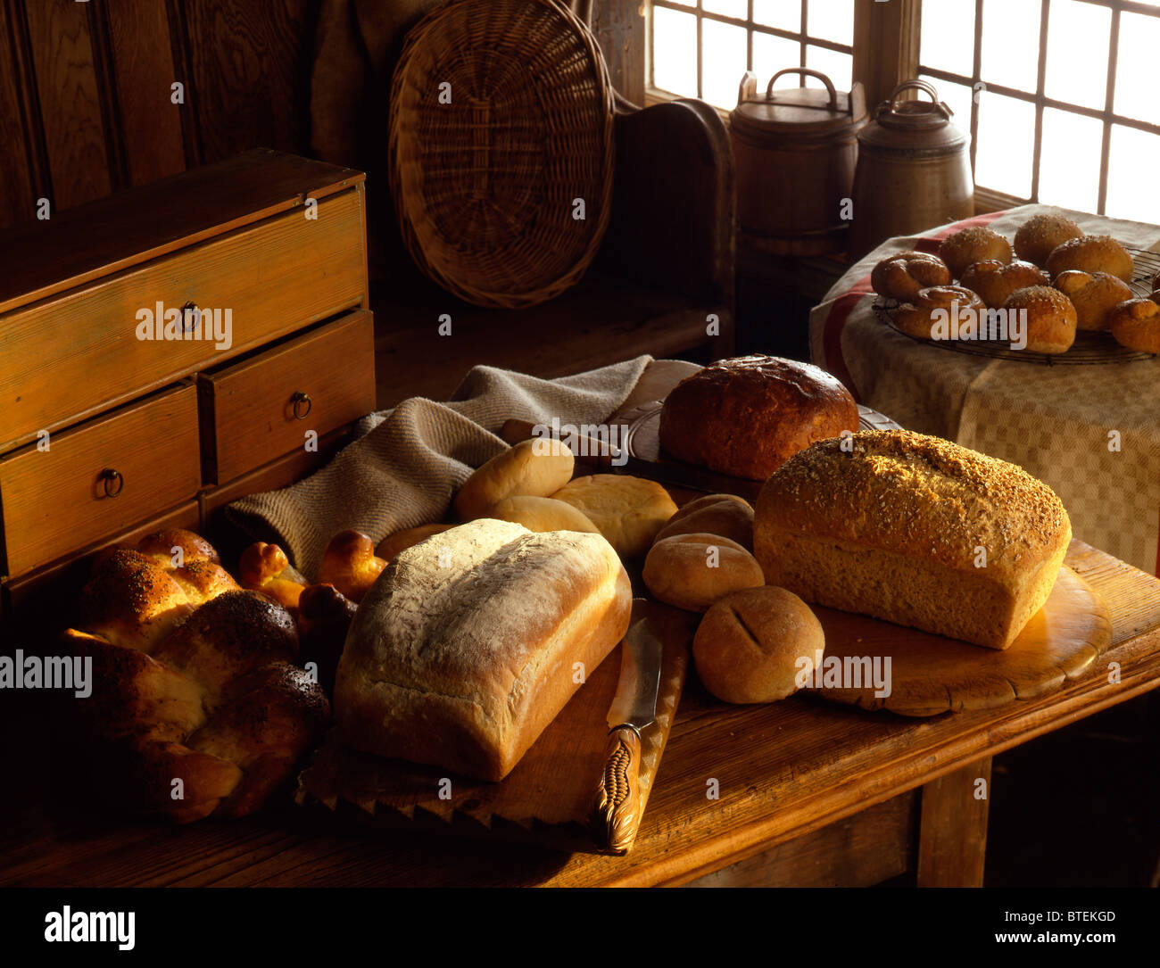 Old fashioned bread shop hi-res stock photography and images - Alamy
