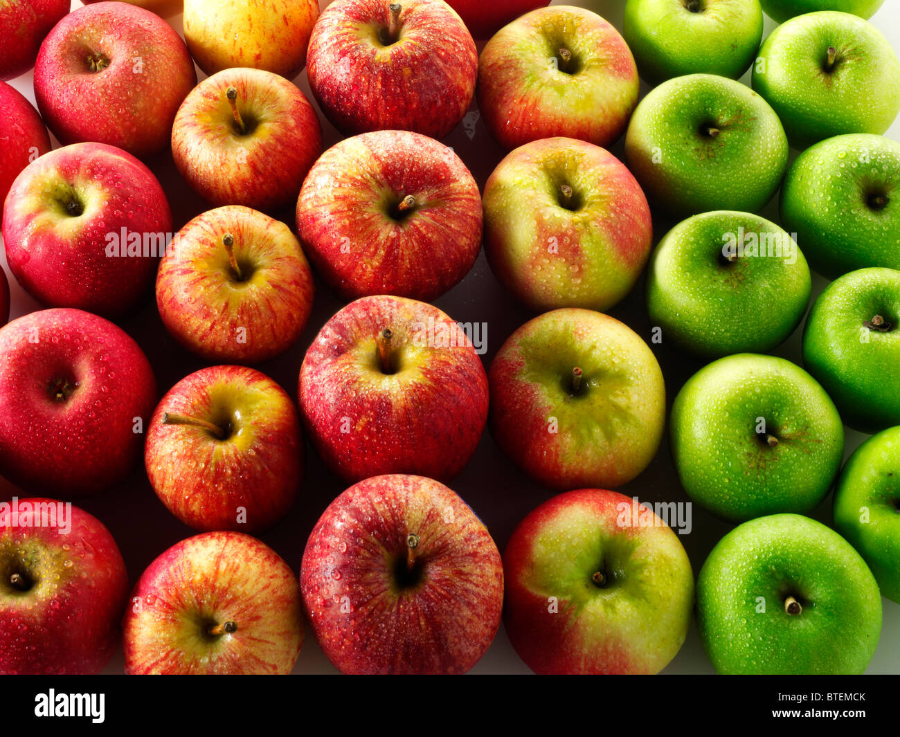 Fresh mixed apples Stock Photo - Alamy
