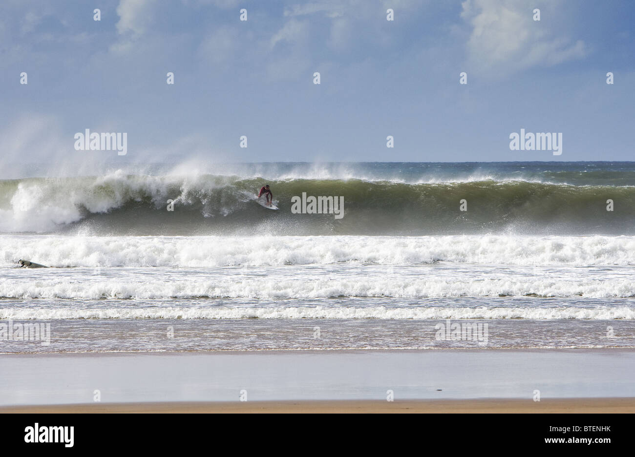 Woolacombe devon surfing hi-res stock photography and images - Alamy