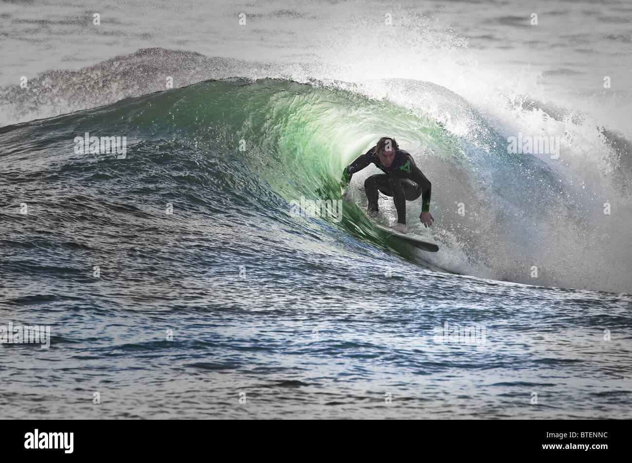 Cornwall surfing hi-res stock photography and images - Alamy