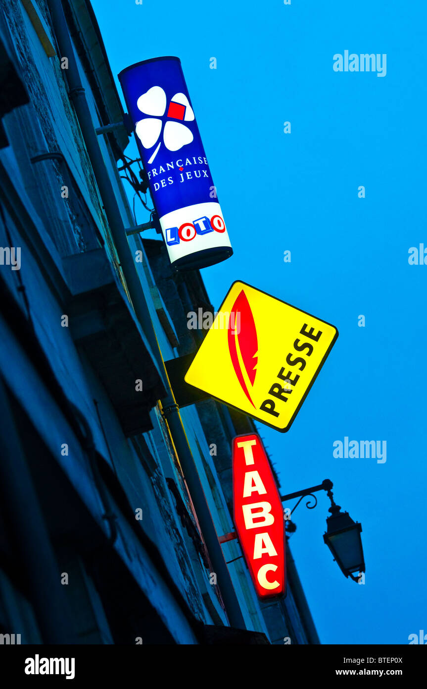 French lottery, newspaper and tobacco signs - France Stock Photo - Alamy
