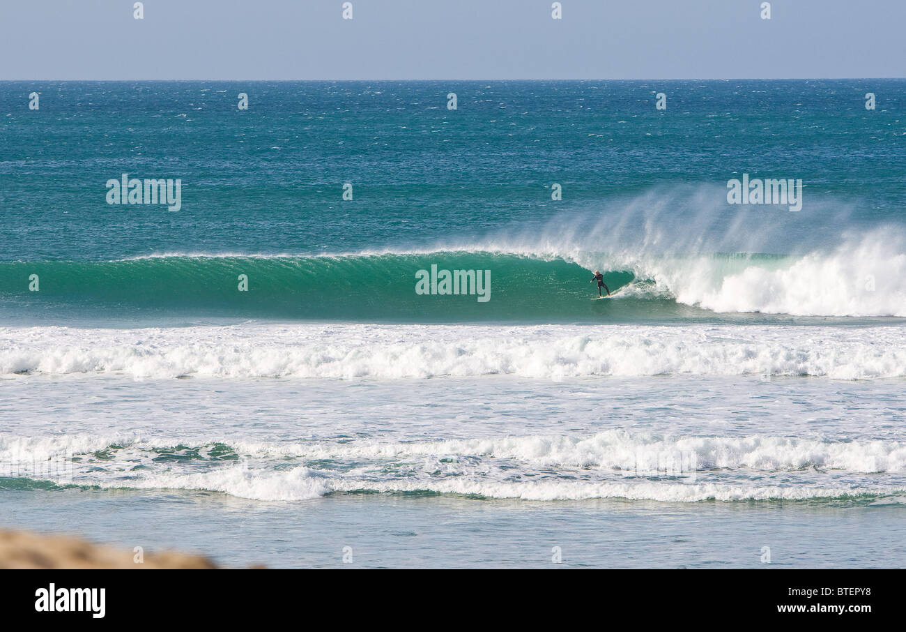 Big wave surfing uk hi-res stock photography and images - Alamy