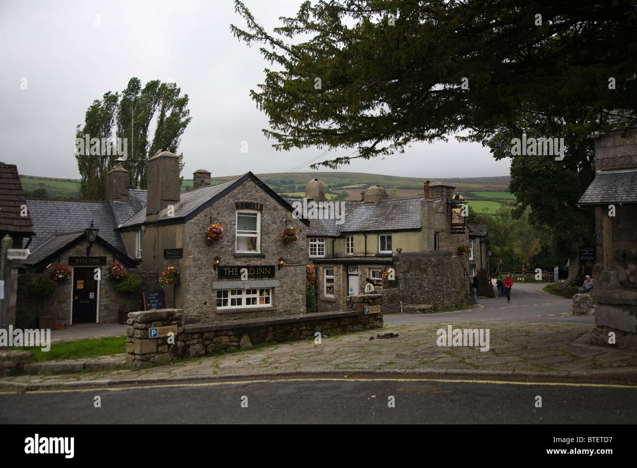 Town center Widecombe-in-the-Moor Stock Photo - Alamy