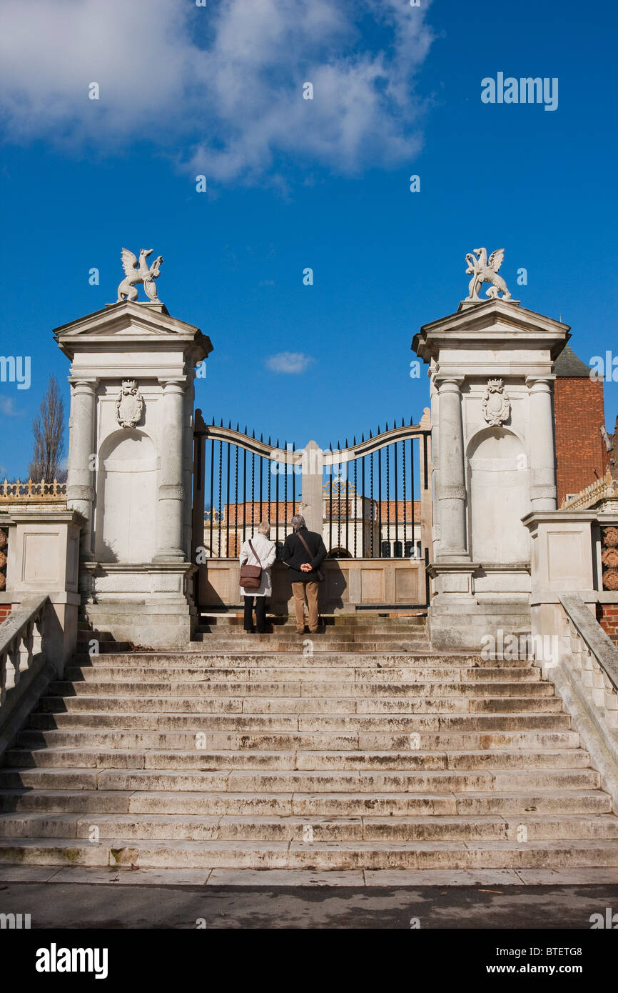 Holland House gates in early spring, March 2010 Stock Photo - Alamy