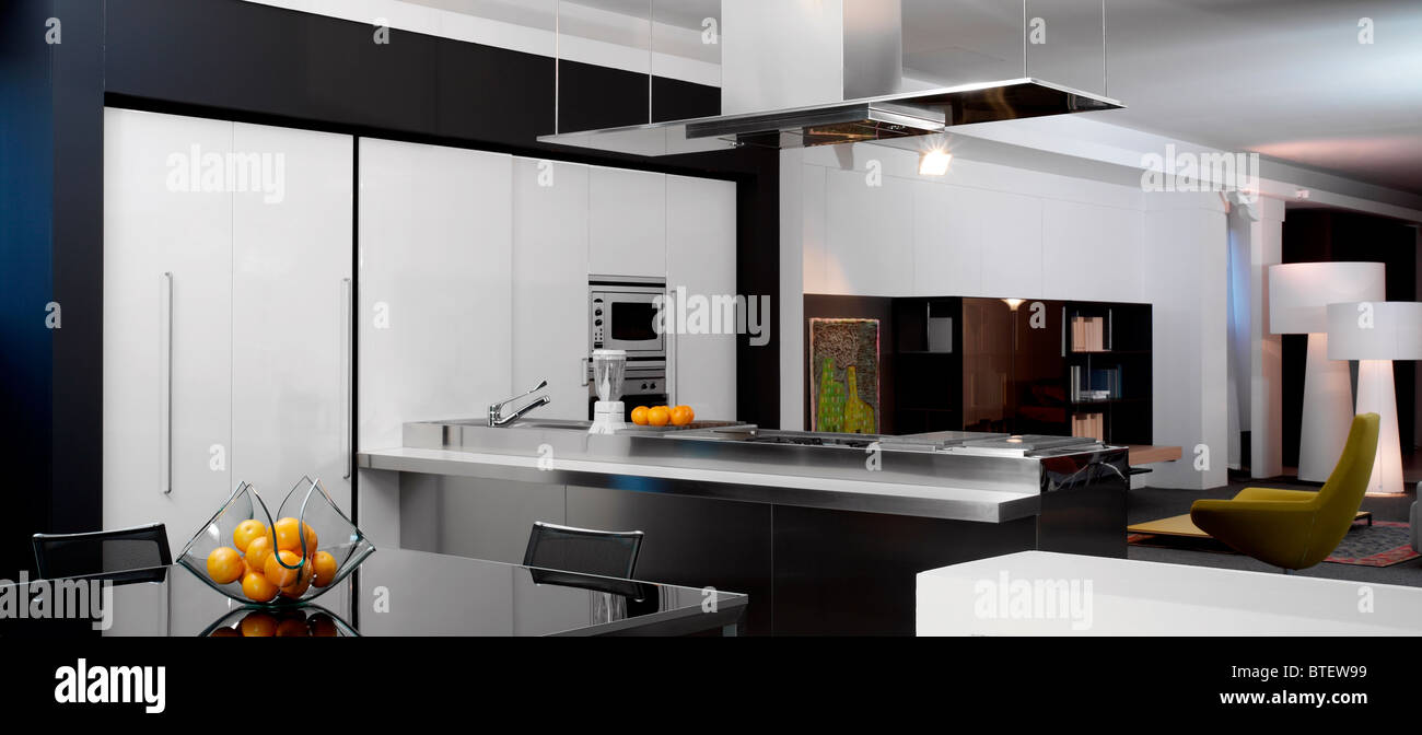 View of a modern kitchen Stock Photo - Alamy
