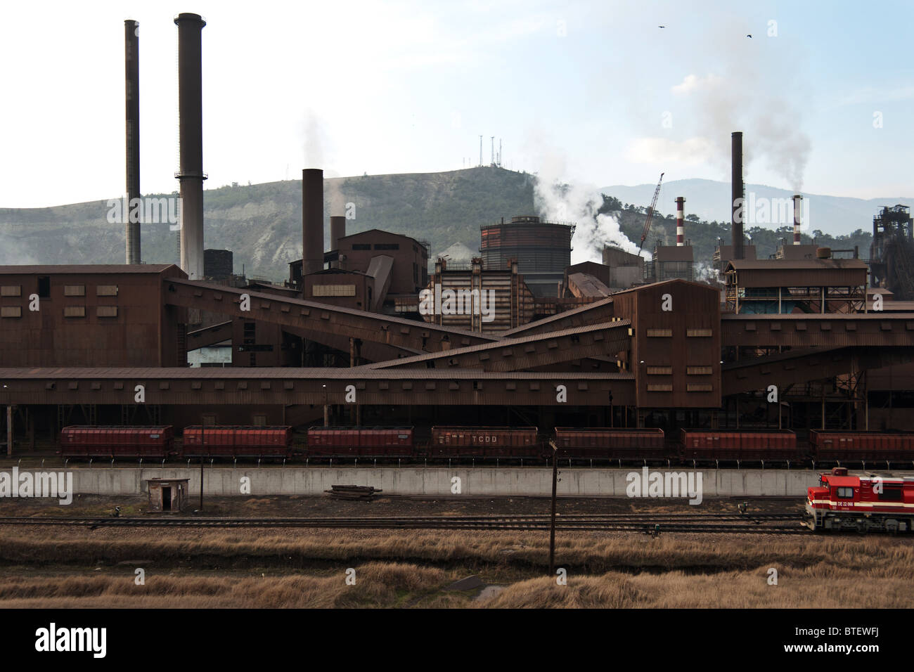 Industrial factory pipes smoke hi-res stock photography and images - Alamy