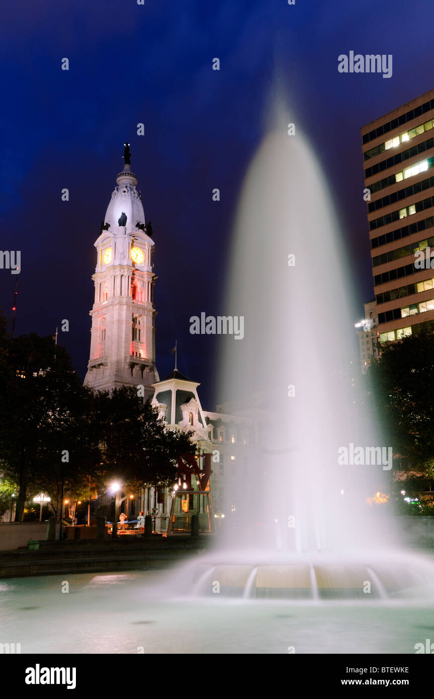 Philadelphia city hall clock tower hi-res stock photography and images ...