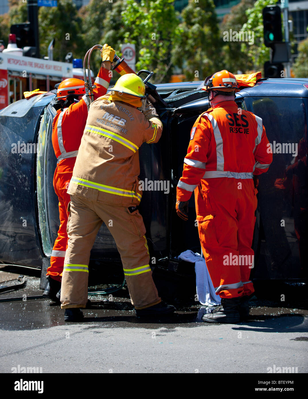 Firefighter car accident australia hi-res stock photography and images ...