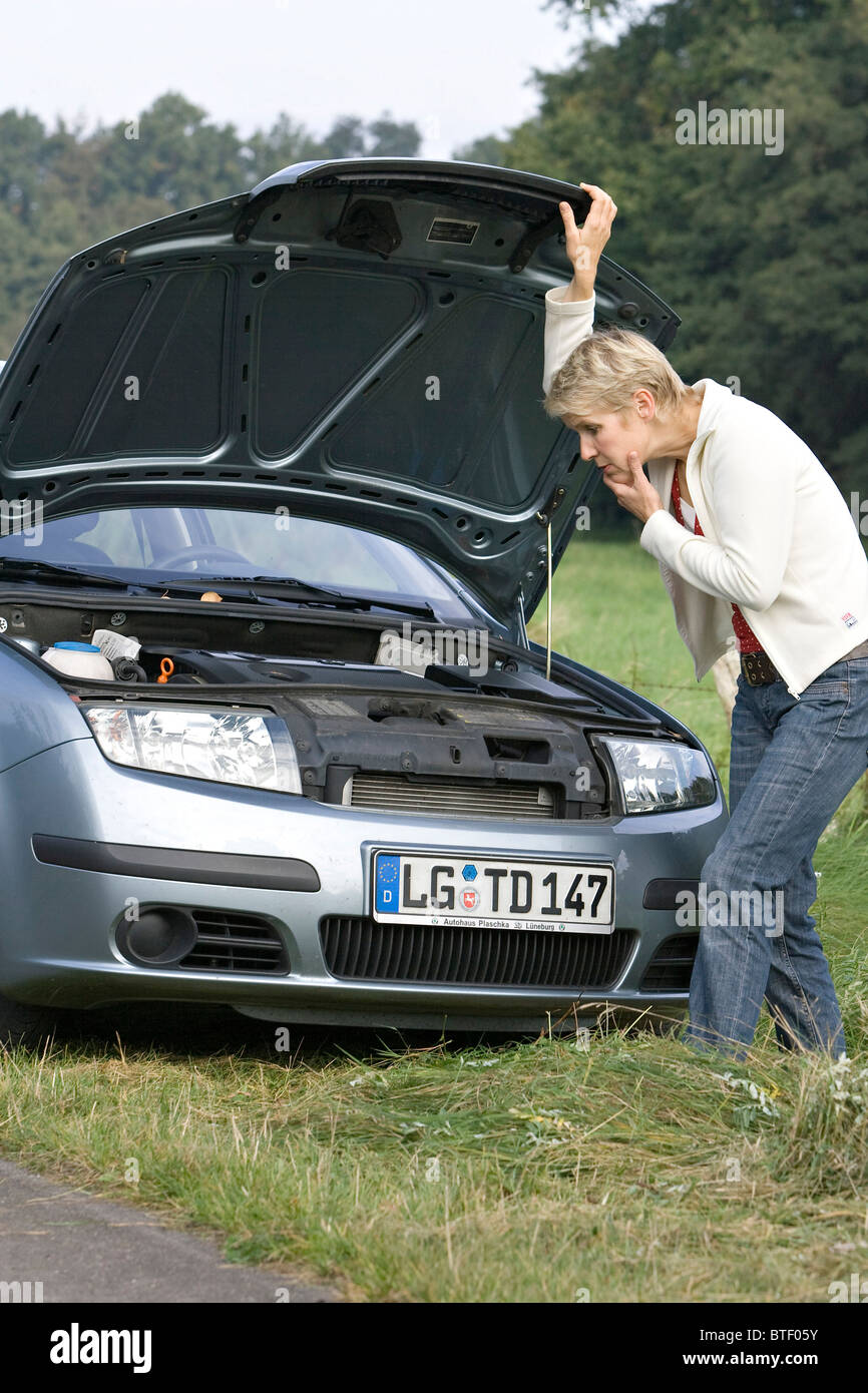 Having A Breakdown High Resolution Stock Photography and Images - Alamy