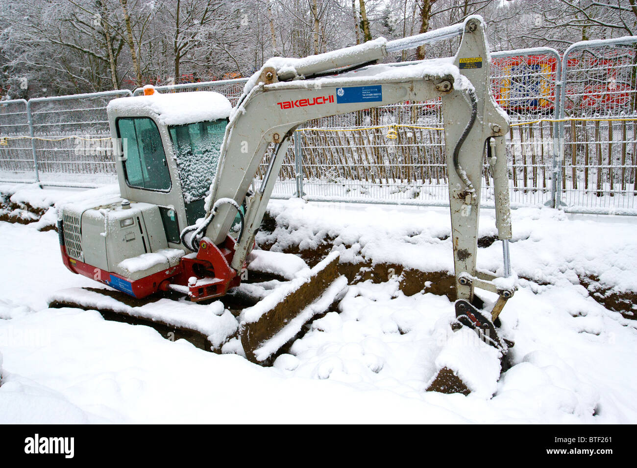 Snow covered machinery Stock Photo - Alamy