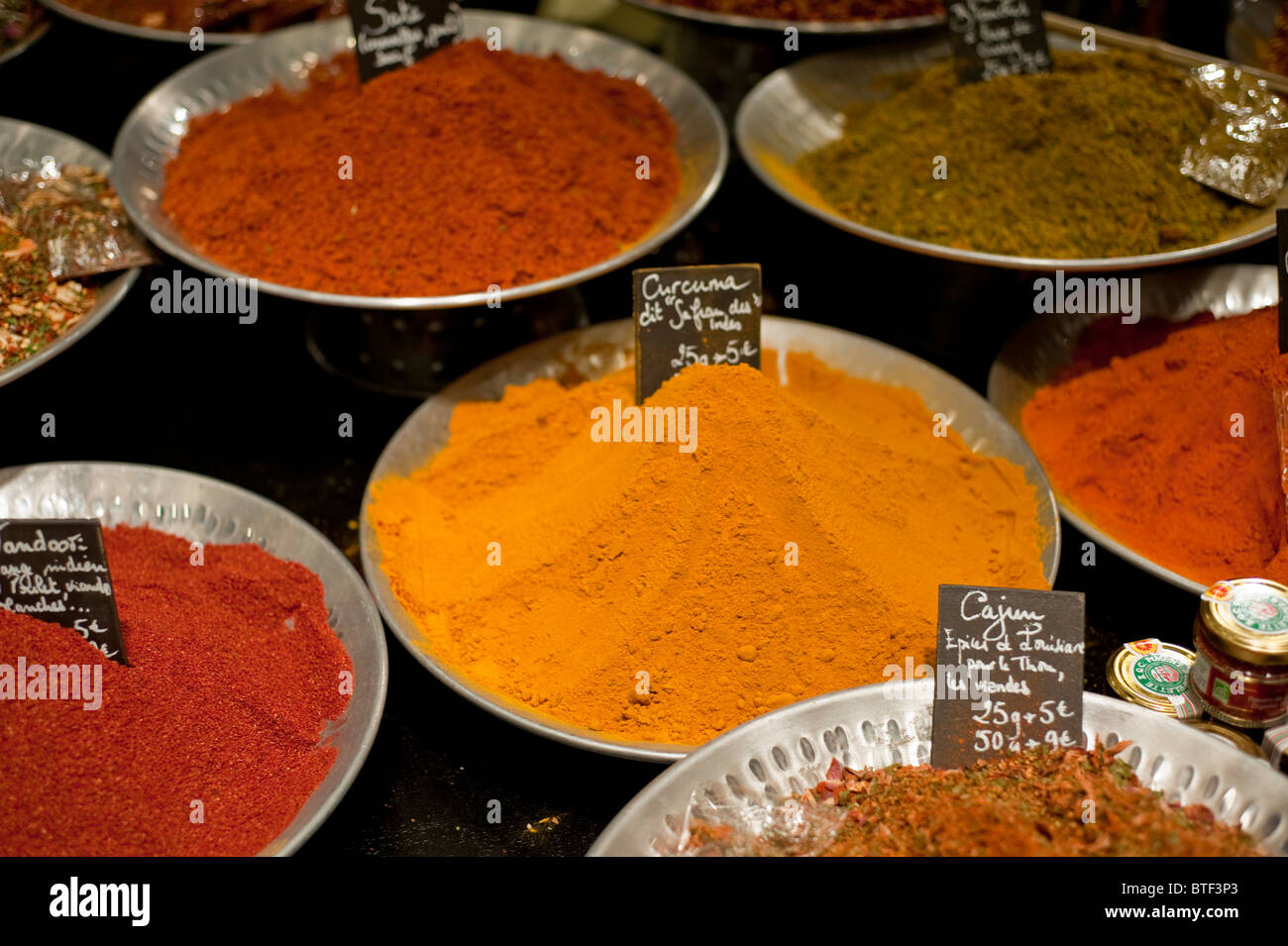 Paris france cuisine food festival hi-res stock photography and images ...