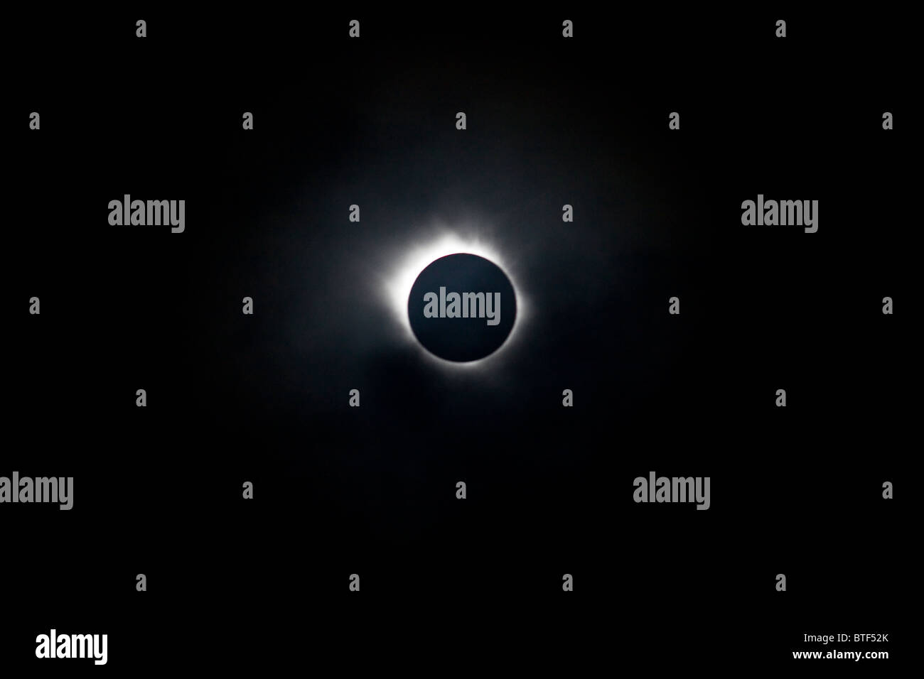 The 2010 total solar eclipse photographed at sea near Tahiti in the ...