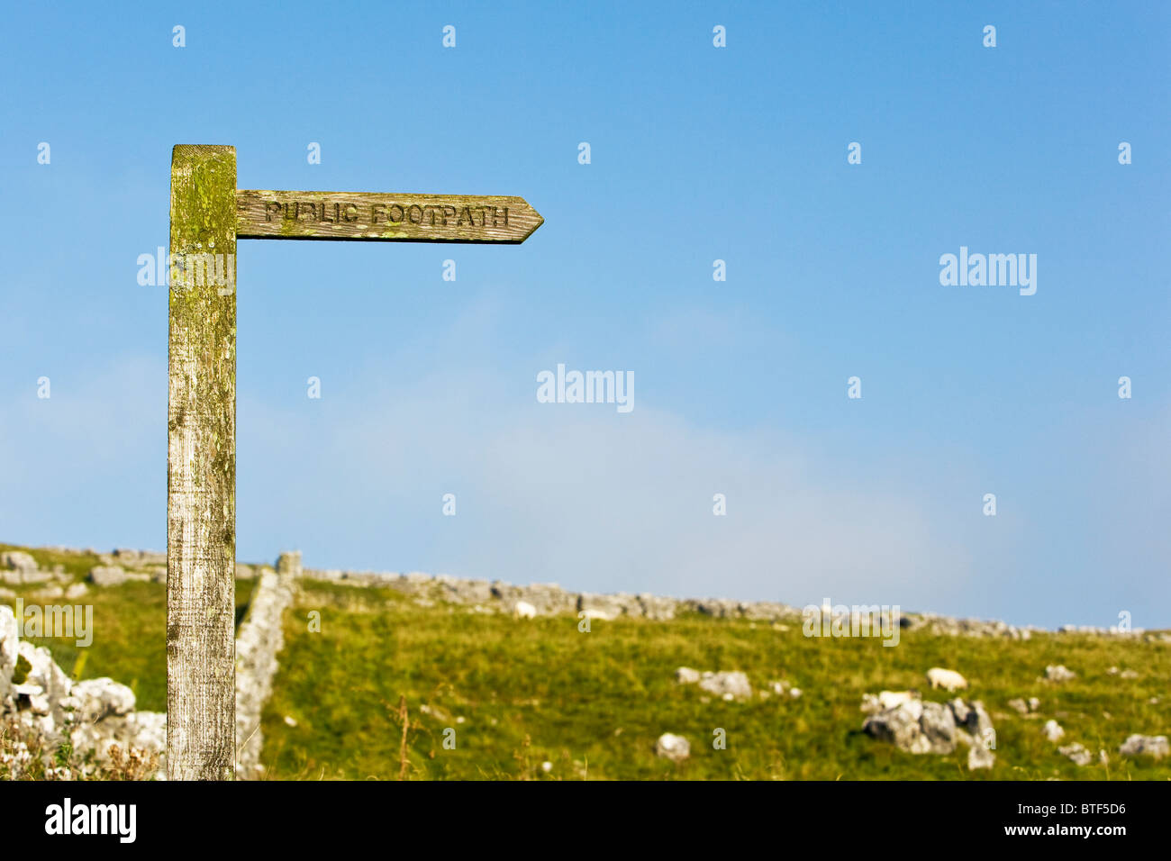 Yorkshire dales sign sheep hi-res stock photography and images - Alamy