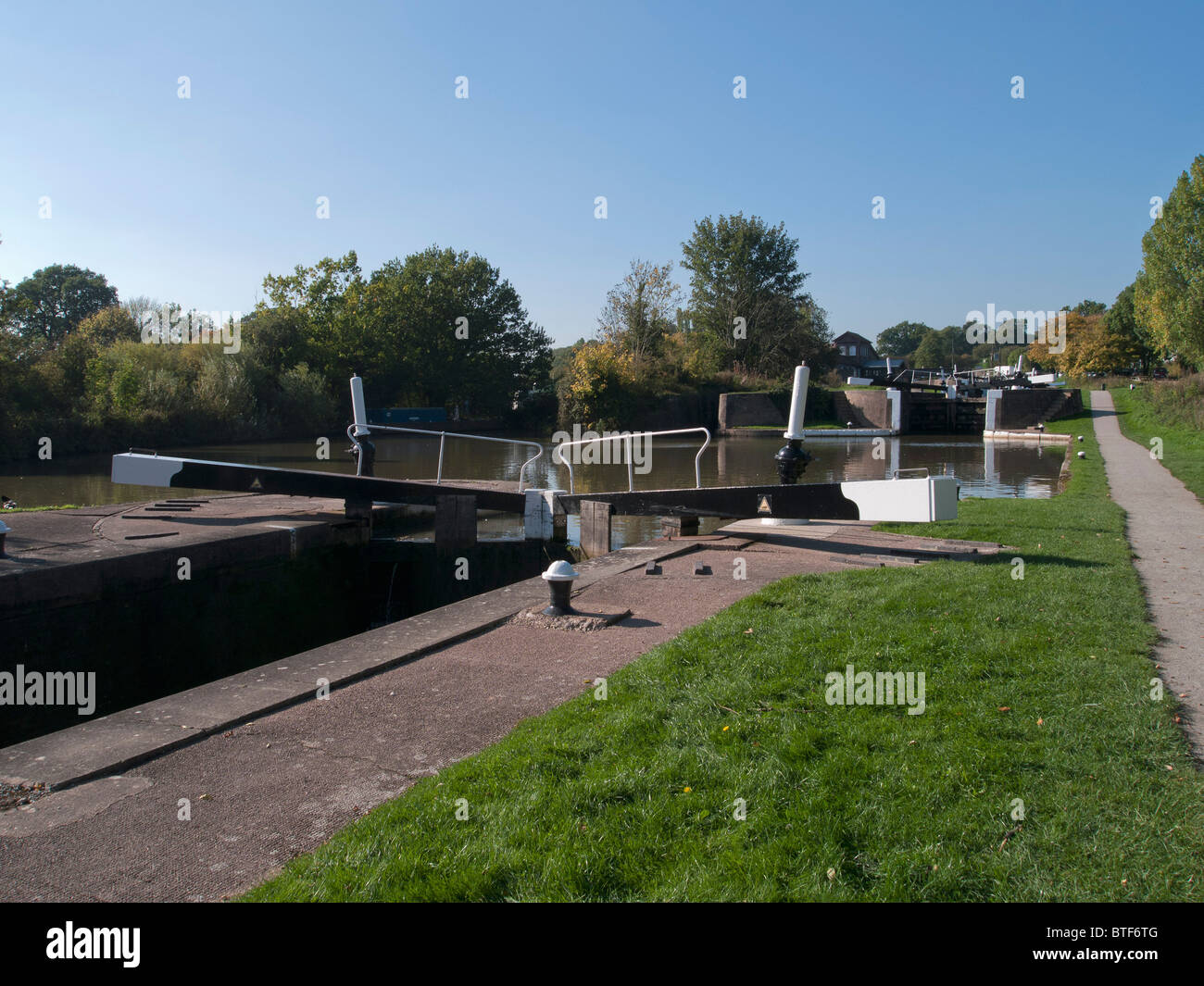 grand union canal hatton flight of locks warwickshire midlands england ...