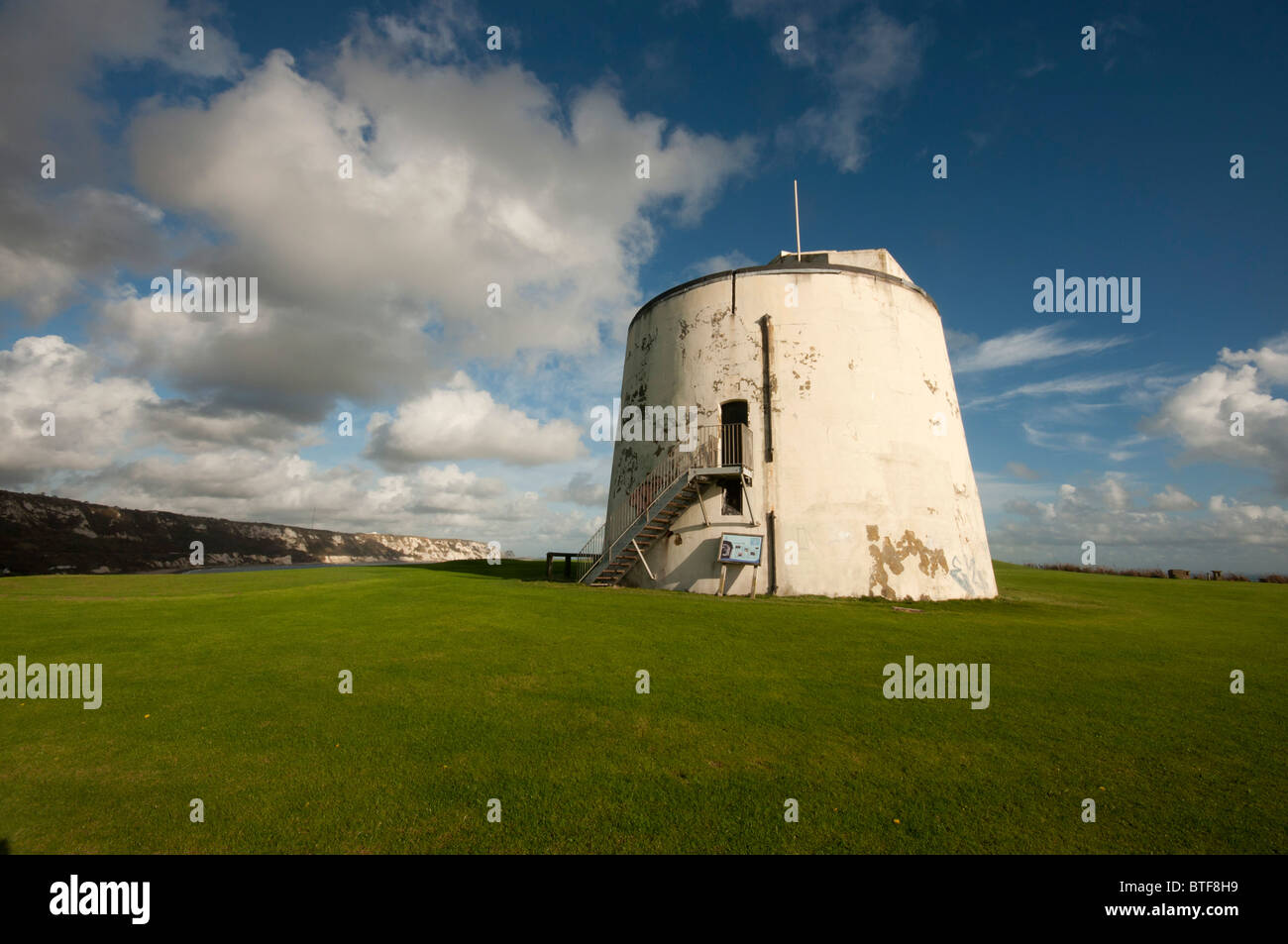 Martello tower folkestone hi-res stock photography and images - Alamy