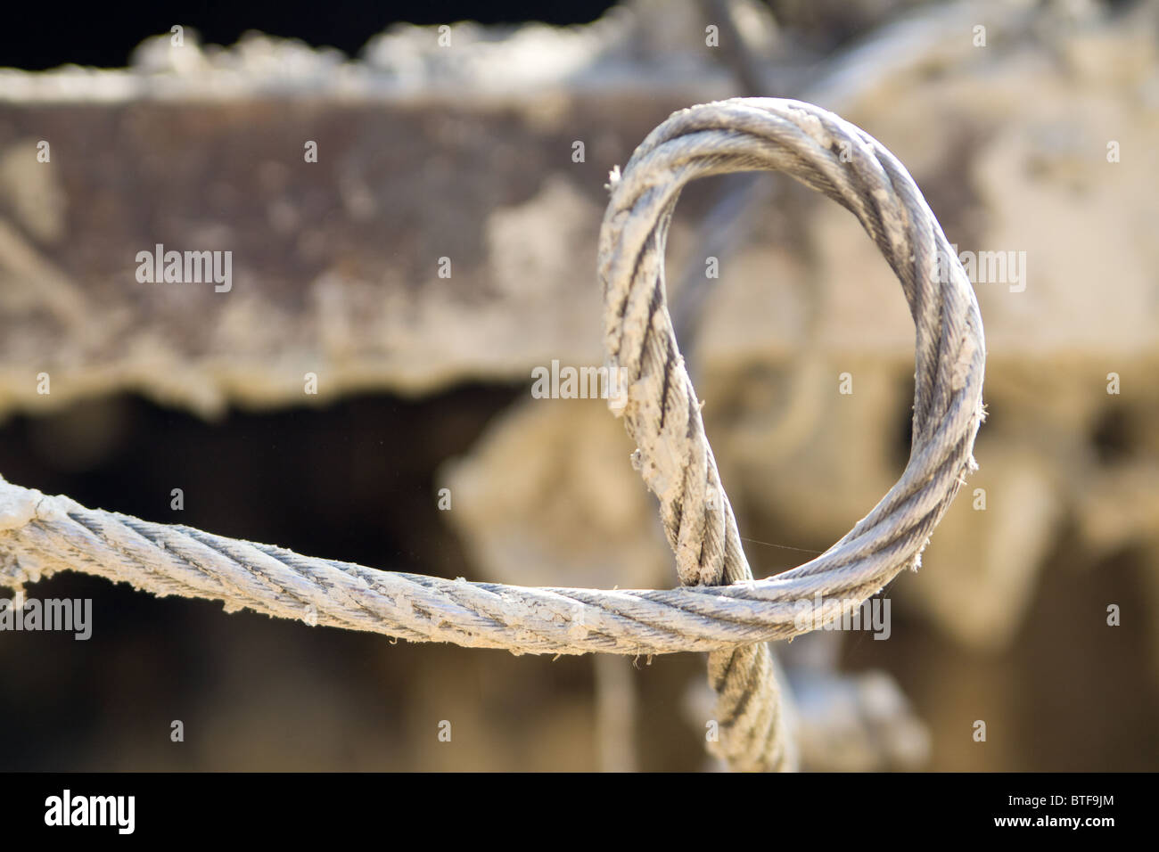 Loop rope hi-res stock photography and images - Alamy