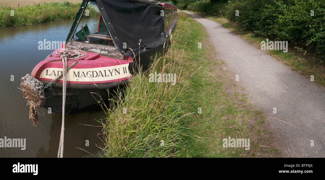 stratford upon avon canal lapworth flight of locks warwickshire ...