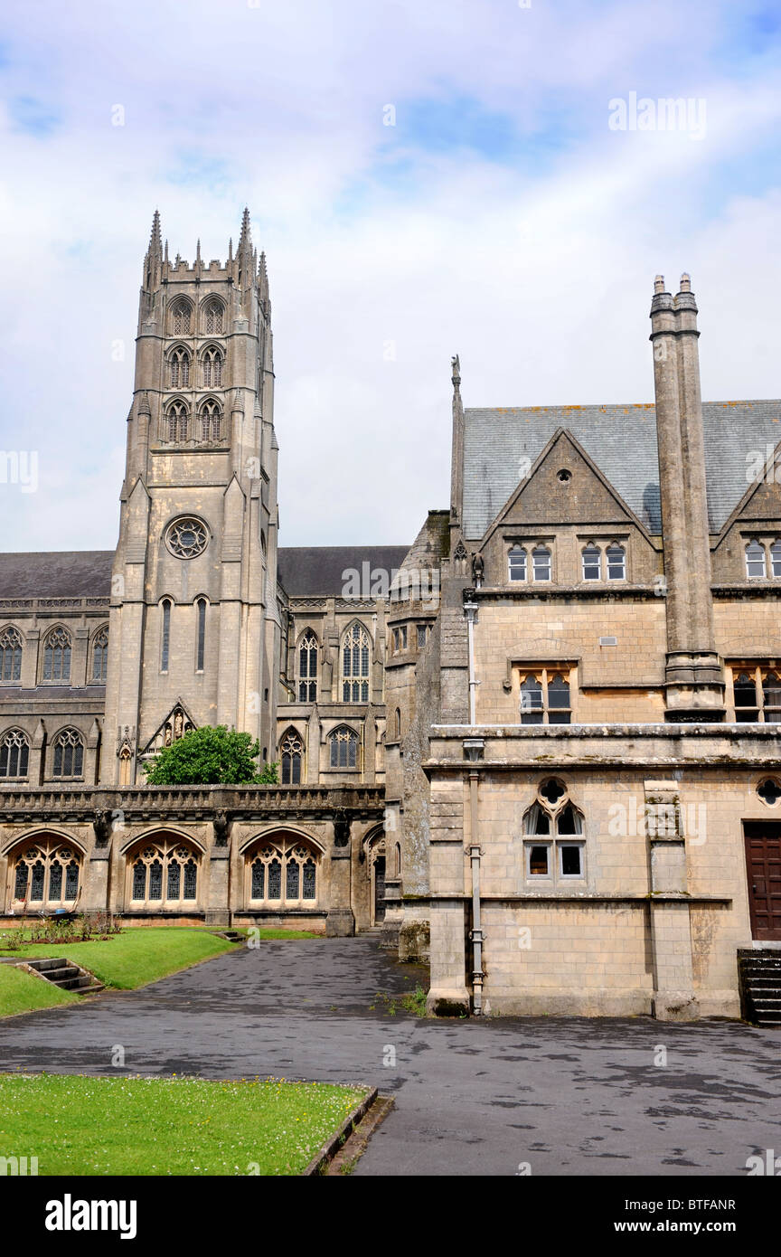 Downside abbey hi-res stock photography and images - Alamy