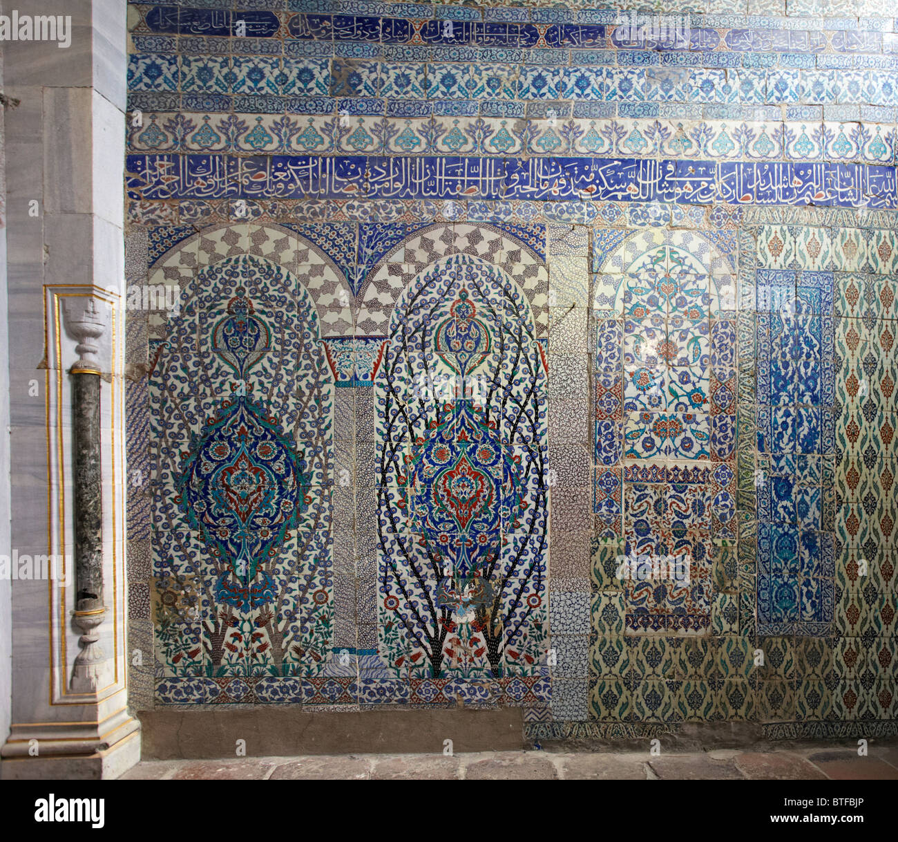 Istanbul Topkapi palace Harem mosaic wall Stock Photo - Alamy