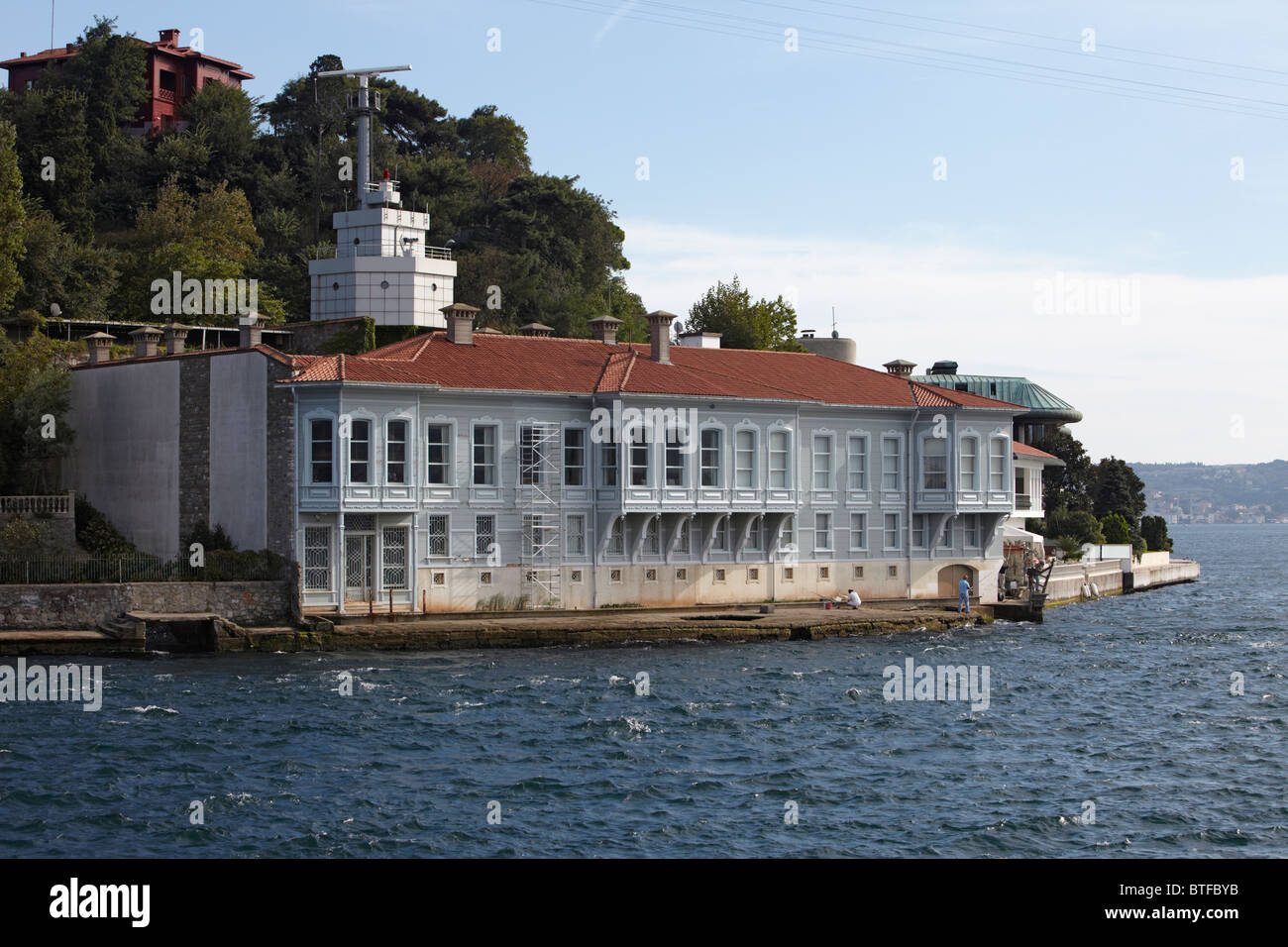 Istanbul traditional Otterman yali on the Bosphorous Stock Photo - Alamy