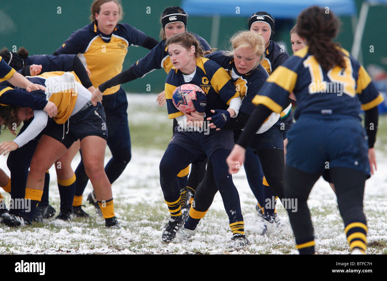 Cherry blossom rugby tournament hi-res stock photography and images - Alamy