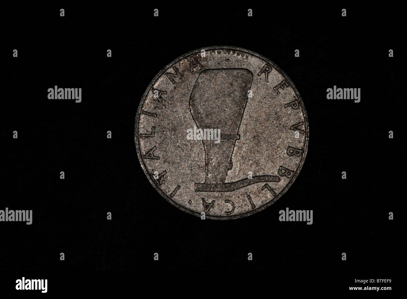 Old italian coins hi-res stock photography and images - Alamy