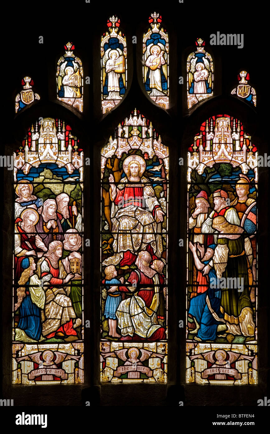 Stained glass window depicting Christ with crowd of people St Nicholas ...