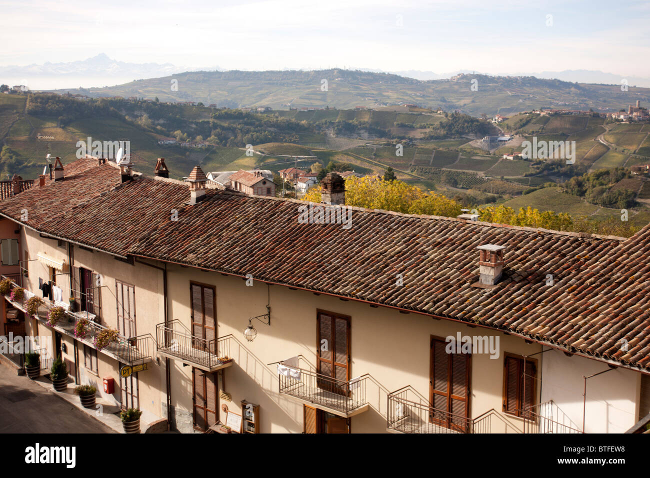 rooftops, Serralunga, Italy Stock Photo - Alamy