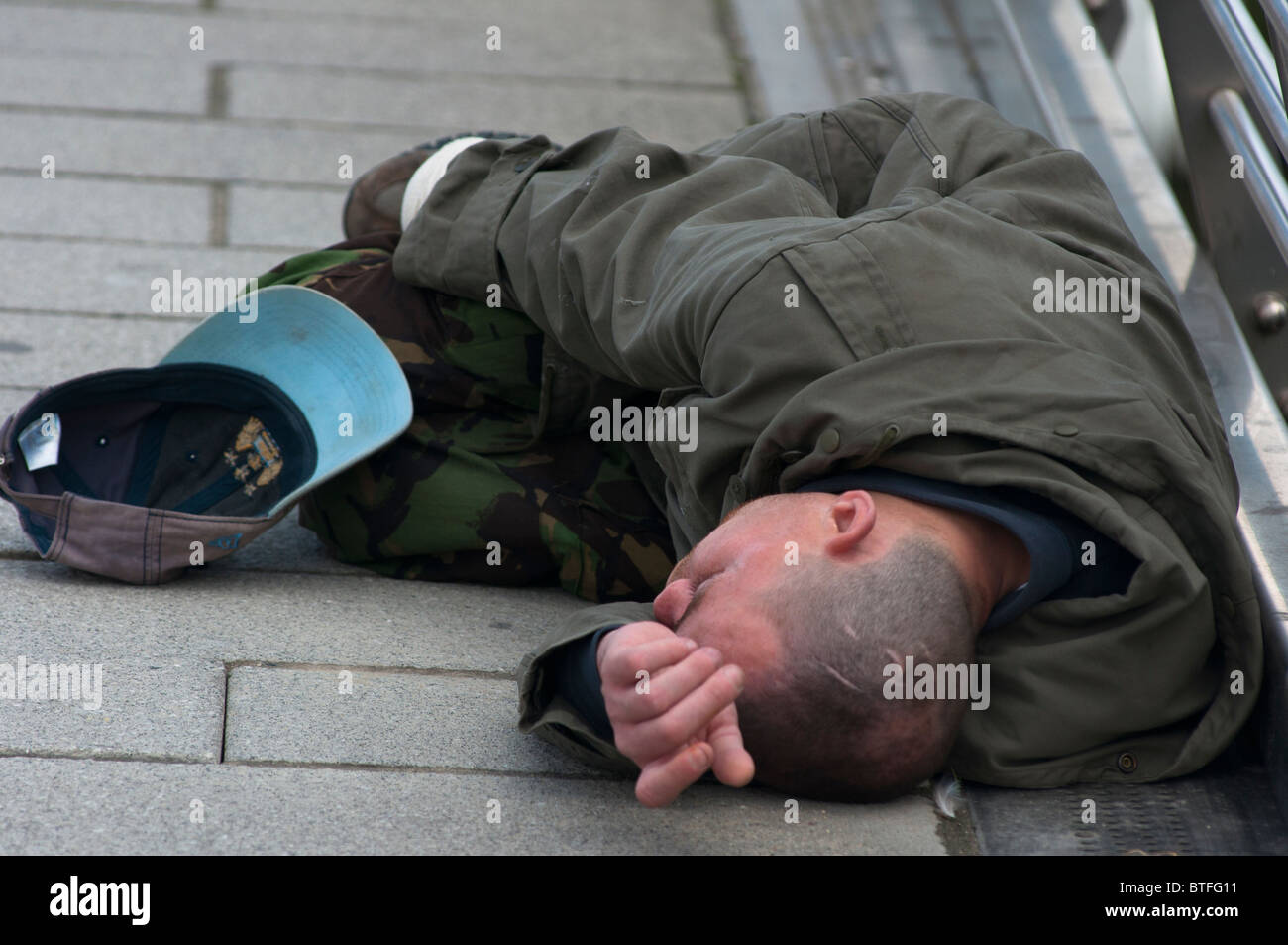 Homeless man seen on Waterloo bridge, London Stock Photo - Alamy