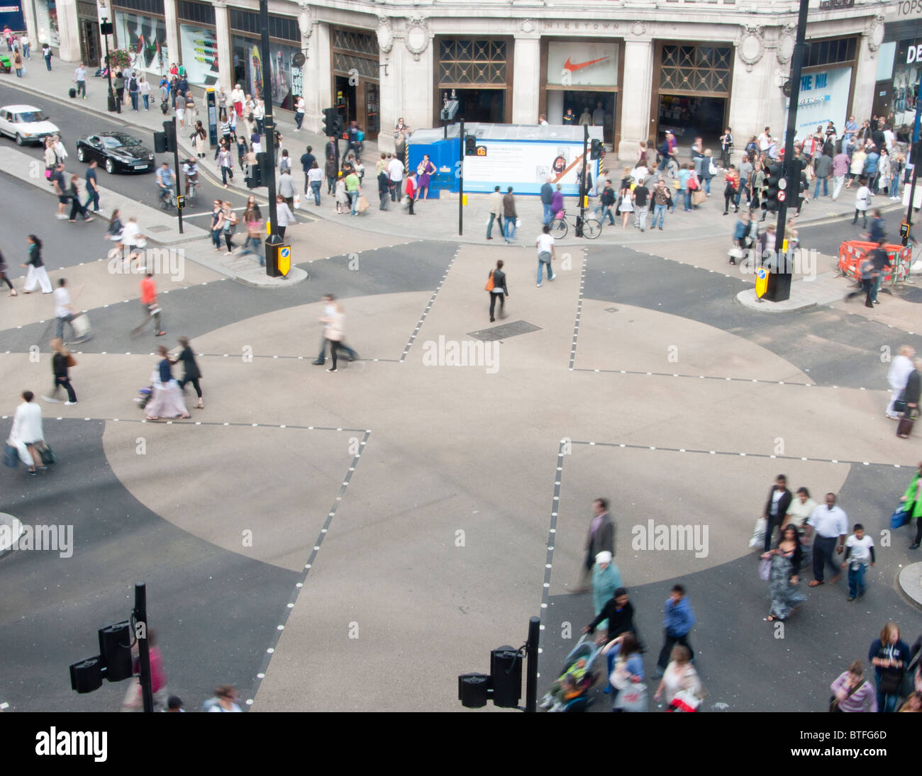 New pedestrian crossing at Oxford Circus, London, UK Stock Photo - Alamy