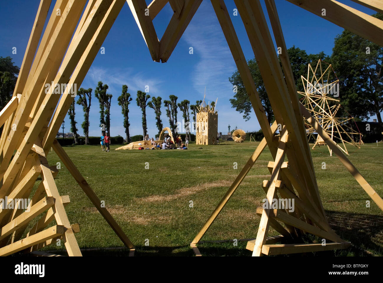Wooden sculptures at Bergenhus Festning Park, Bergen, Norway Stock ...