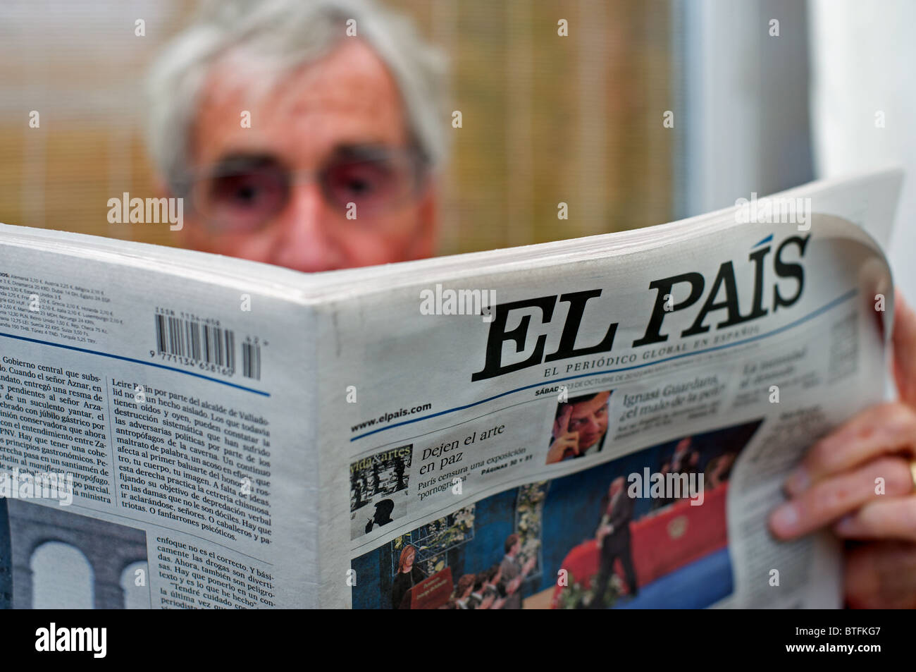 Spanish old man hi-res stock photography and images - Alamy