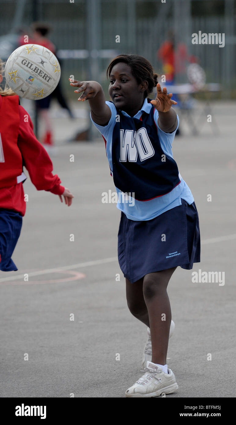 Netball Catch High Resolution Stock Photography and Images - Alamy