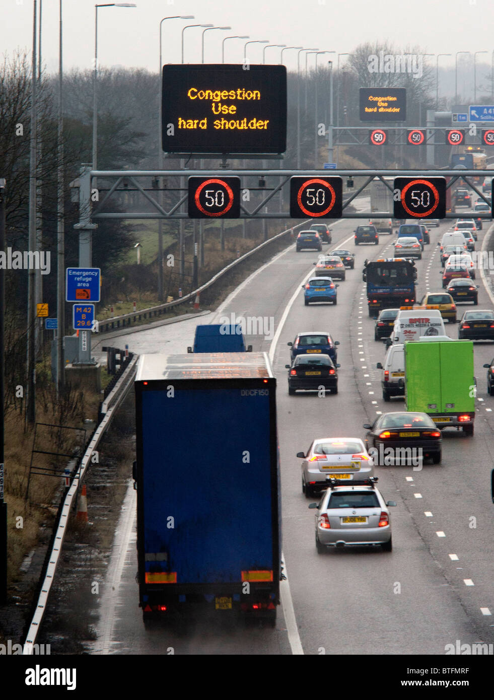 Motorway gantry signs hi-res stock photography and images - Alamy