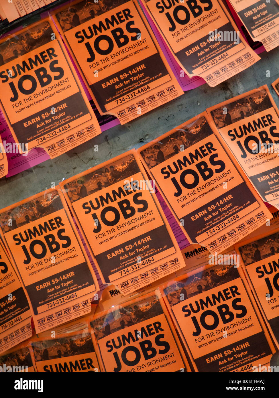 Summer ad hi-res stock photography and images - Alamy