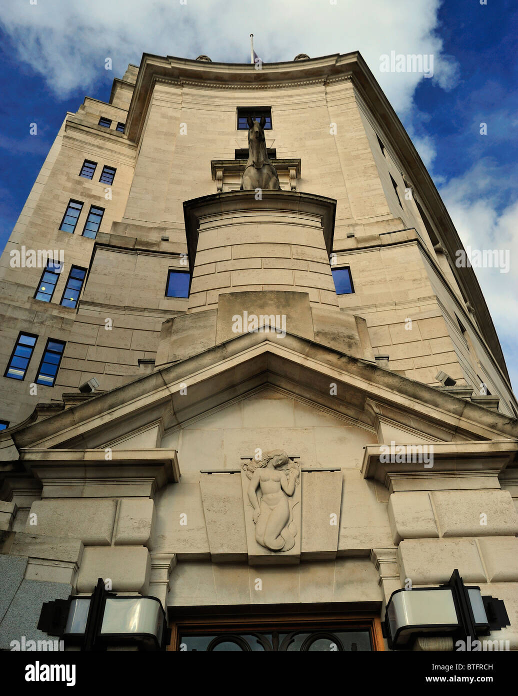 Shell Oil Building in London Stock Photo - Alamy