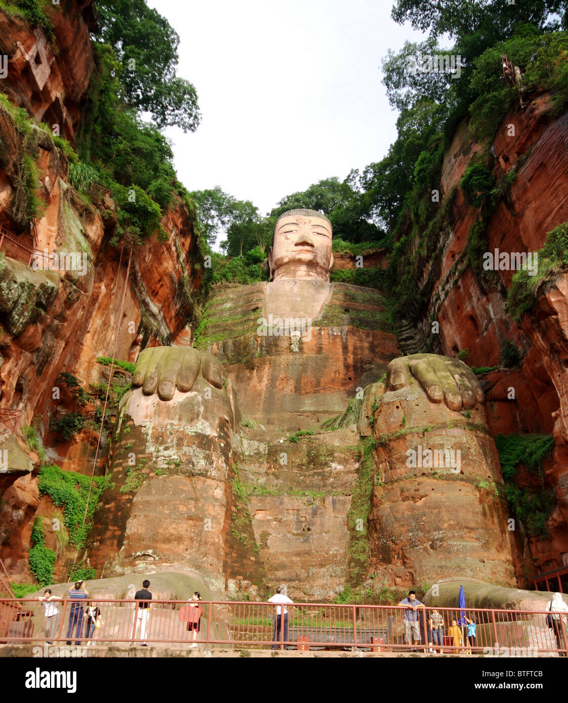 Leshan giant buddha scenic area hi-res stock photography and images - Alamy