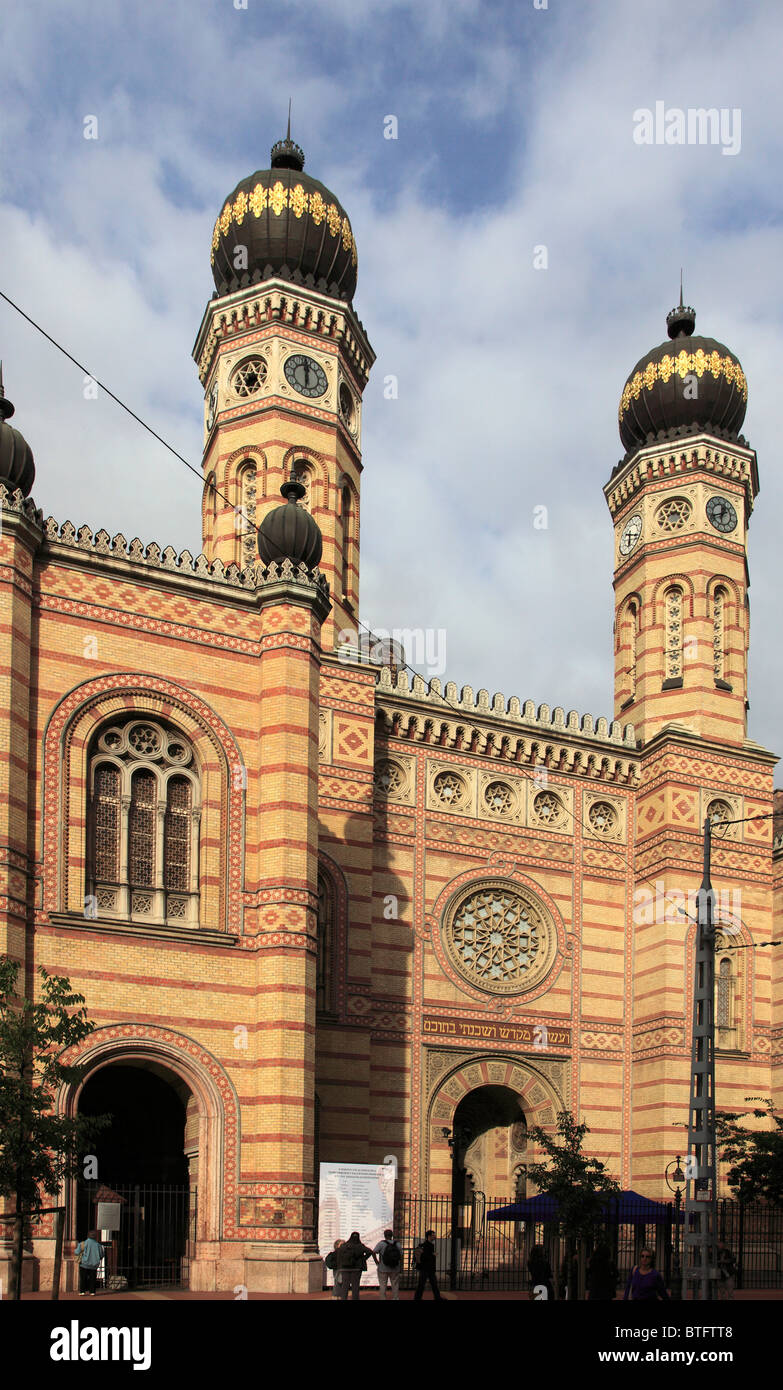 Hungary, Budapest, Great Synagogue Stock Photo - Alamy