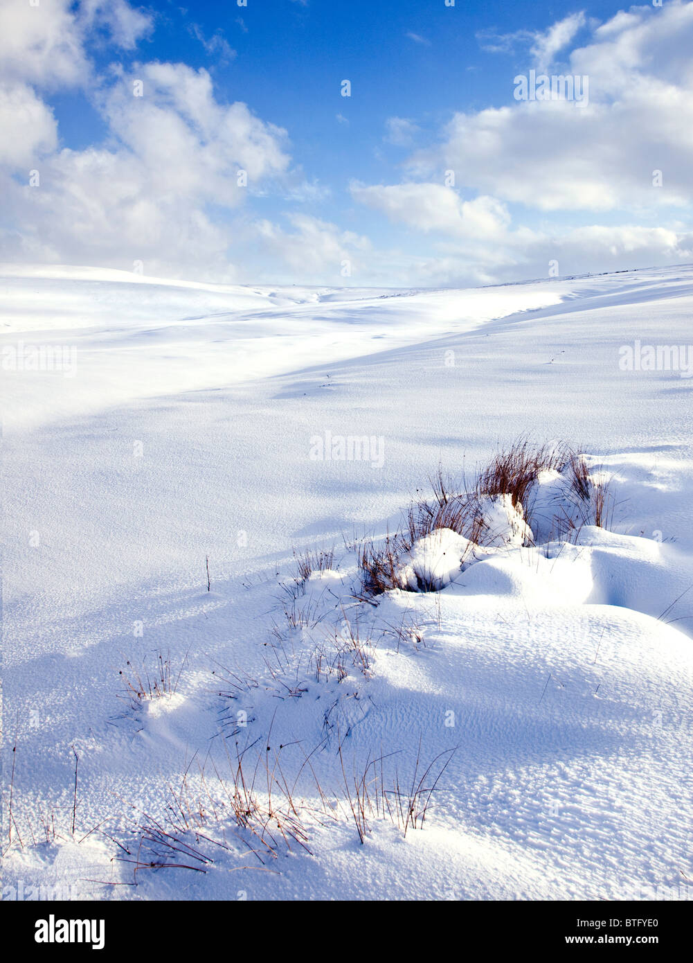 Moorland snow hi-res stock photography and images - Alamy