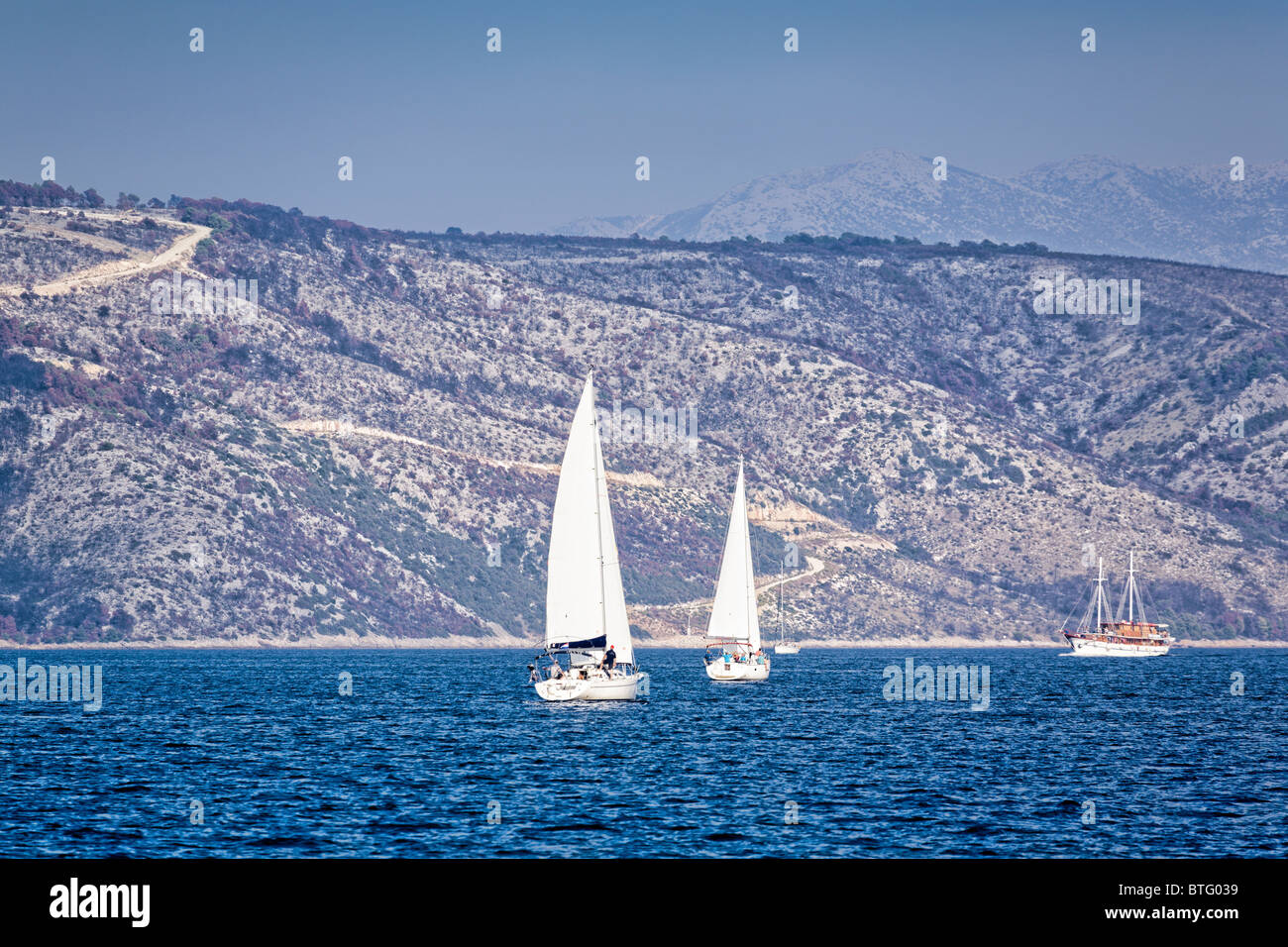 Sailing along the Dalmatian coast Stock Photo - Alamy