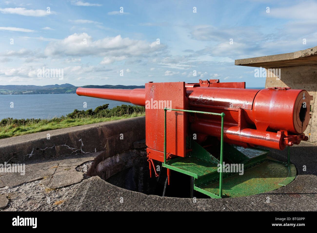 A British WWI coastal defence gun at Fort Dunree, Inishowen Peninsula ...